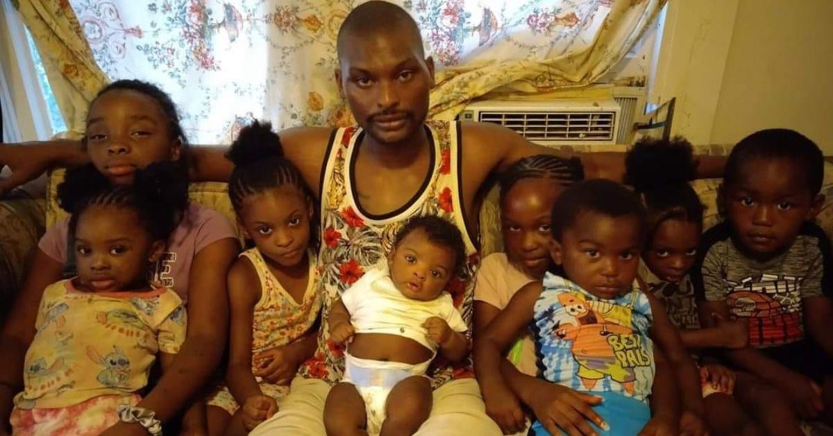 Shamar Elkins Dies Outside Mentor’s Home After Killing 8 Children in ...